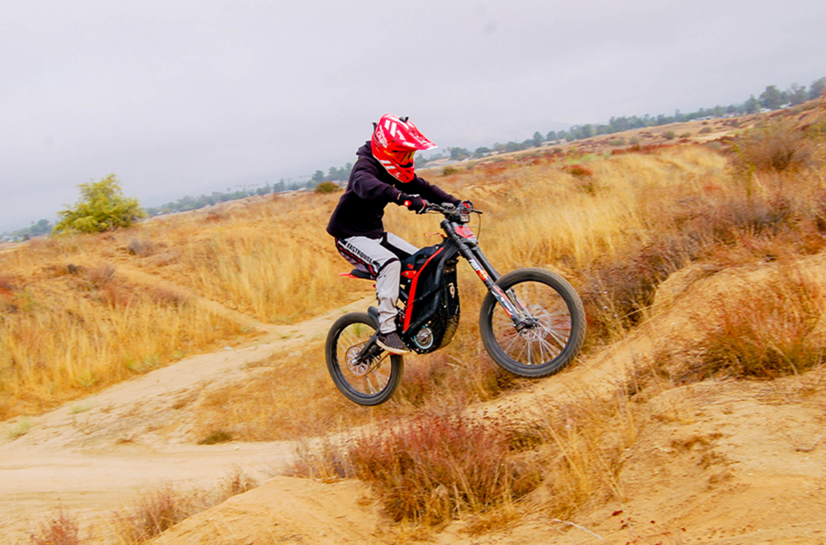 Best Electric Dirt Bikes for 2026: Motocross-Style Riding - Nayz Drip
